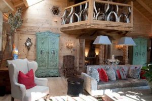 Old Alpine Chalet in French Style Shows Art Deco Decorating Ideas ...