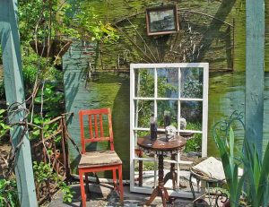 Modern Window Mirror Designs Bringing Nostalgic Trends into Home Decorating