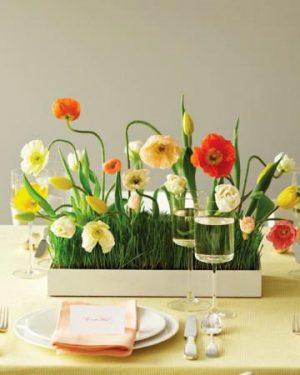 30 Floral Table Decorations and Centerpieces, Table Decor with Red Poppies