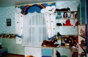 33 Creative Window Treatments for Kids Room Decorating