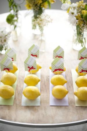 22 Modern Ideas for Table Decoration with Lemons and Yellow Green Color ...