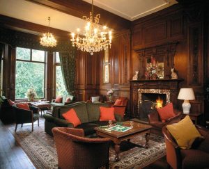 20 Modern Interior Decorating in Traditional English Style