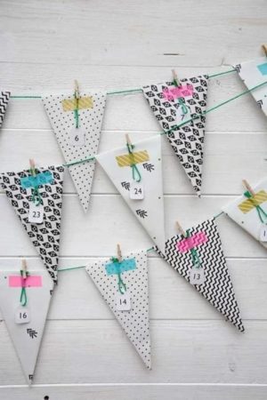 DIY Christmas Advent Calendars, Exciting December Garland Ideas