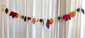 Fall Crafts Playing with Autumn Leaves, Decorative Garland Ideas